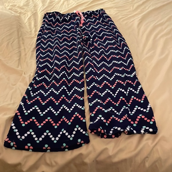 Mayfair | Intimates & Sleepwear | Nwt Navy Background With Dots Fuzzy ...